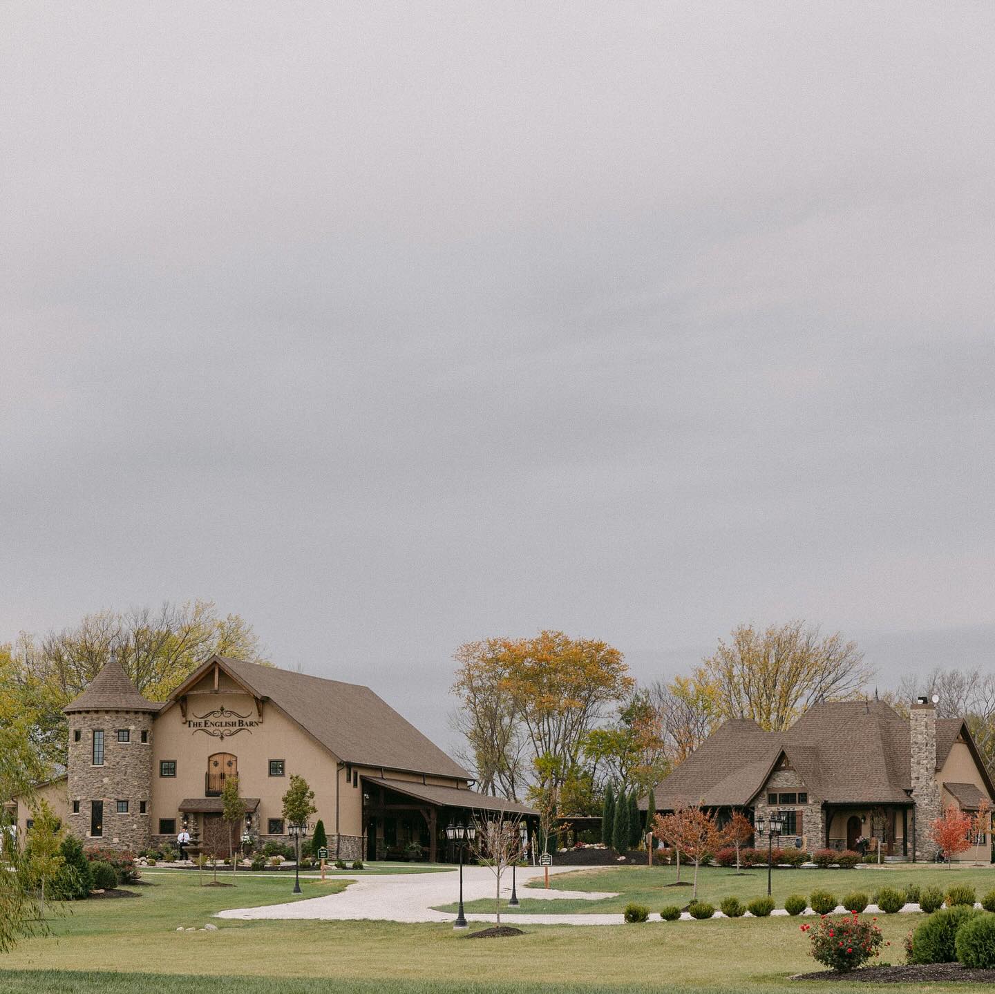 Graduation Party Locations Near Kansas City | The English Barn